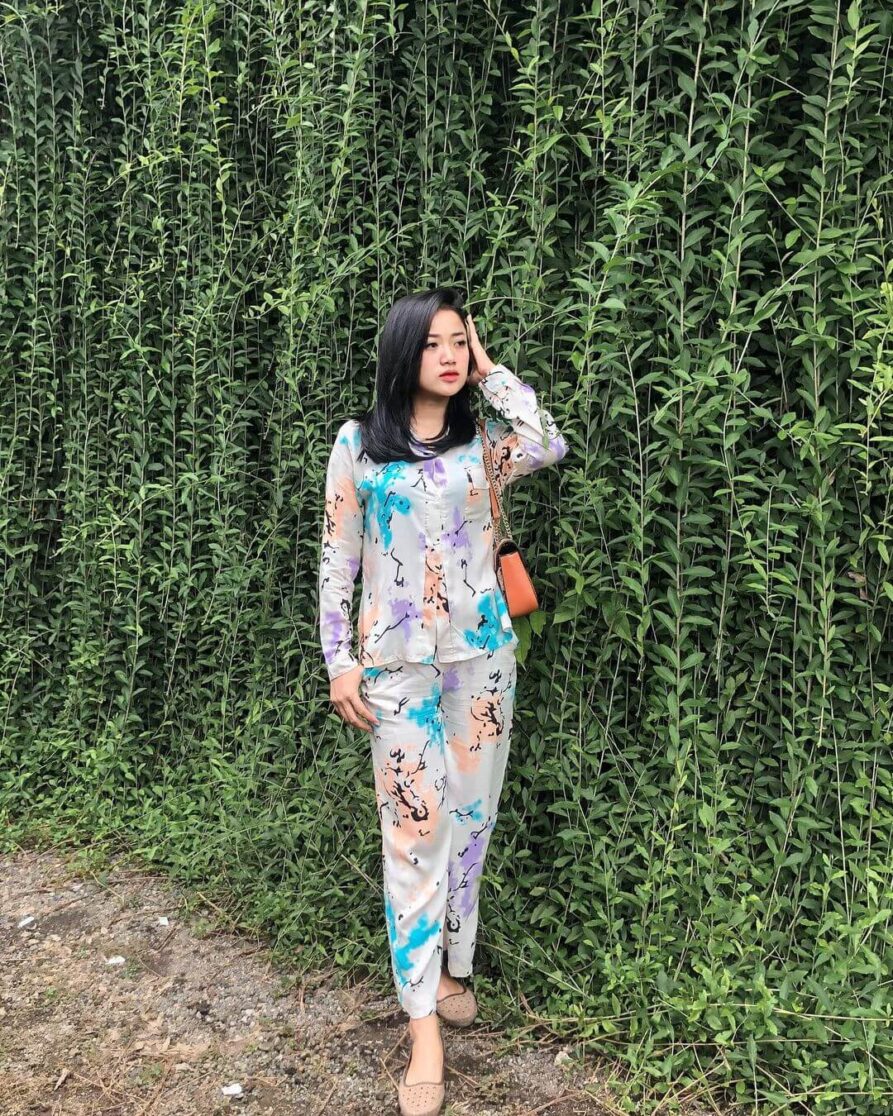 M77 Kl Call Girls